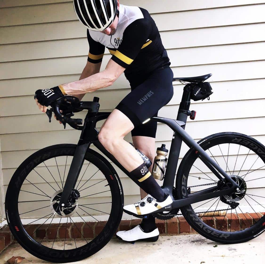 Scott Rollins finishes century ride in under 5 hours! - Source Endurance